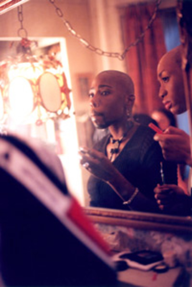 [인터뷰] `드랙킹` 공연가 드레드